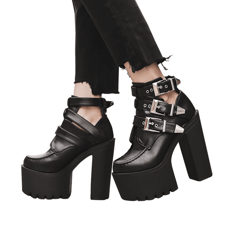 Monday's Witch High Heels – Gothic Mania